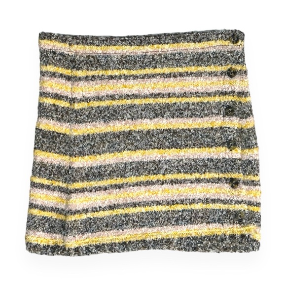 Urban Outfitters | Skirts | Urban Outfitters Aster Fuzzy Knit Mini ...